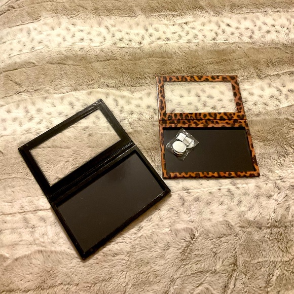 z pallet | Makeup | Z Pallet Magnetic Eyeshadow Pallet | Poshmark